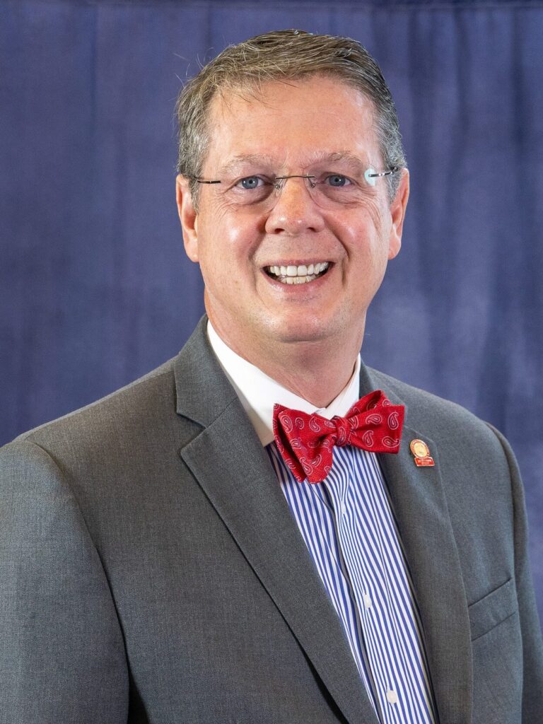 Executive Staff - AR Auditor